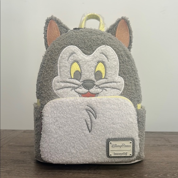 Loungefly | Bags | Loungefly Gray And White Cat Backpack | Poshmark
